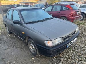 Nissan Sunny 1992 in Siauliai, with an engine capacity of 1.60 L and mileage of 111 thousand km for 550 €, photo 2 on AUTOMOTO.COM.LV