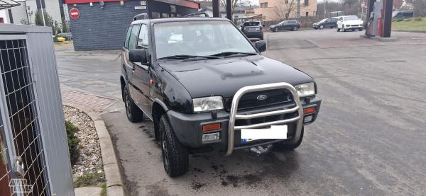 Melns Nissan Terrano 1995 Viļņa, ar dzinēja tilpumu 2.40 L un nobraukumu 265 tūkst. km par 4900 €, foto 3 vietnē AUTOMOTO.COM.LV