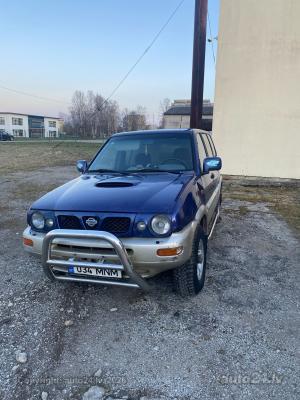 Blue Nissan Terrano 1997 in Tallinn, with an engine capacity of 2.70 L and mileage of 300 thousand km for 660 €, photo 3 on AUTOMOTO.COM.LV