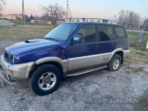 Blue Nissan Terrano 1997 in Tallinn, with an engine capacity of 2.70 L and mileage of 300 thousand km for 660 €, photo 5 on AUTOMOTO.COM.LV