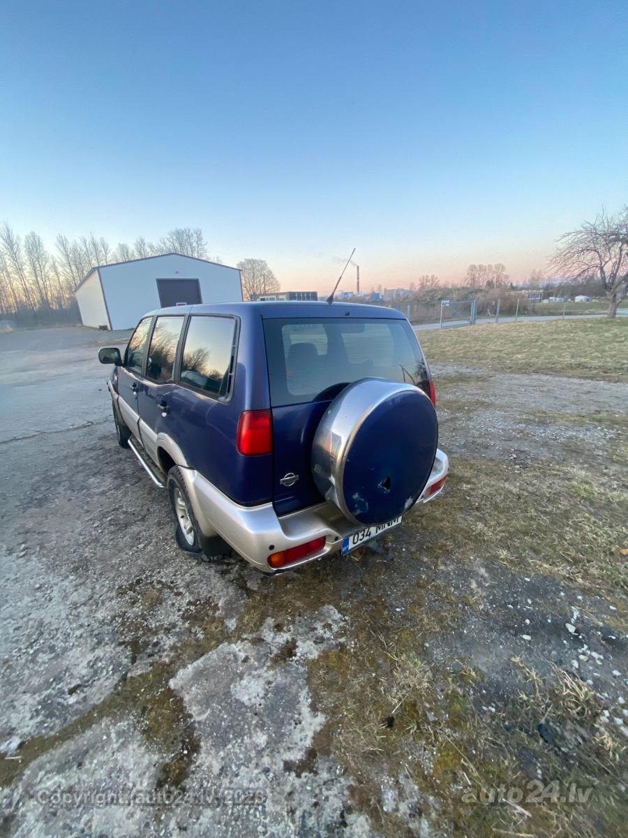 Blue Nissan Terrano 1997 in Tallinn, with an engine capacity of 2.70 L and mileage of 300 thousand km for 660 €, photo 6 on AUTOMOTO.COM.LV