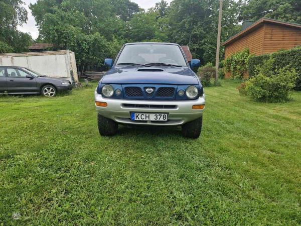 Zils Nissan Terrano 1998 Kauņa, ar dzinēja tilpumu 2.66 L un nobraukumu 259 tūkst. km par 2500 €, foto 1 vietnē AUTOMOTO.COM.LV