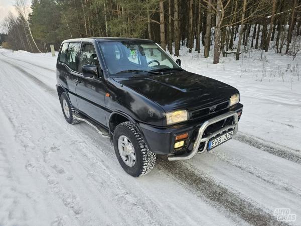 Nissan Terrano 1994 in Vilnius, with an engine capacity of 2.40 L and mileage of 240 thousand km for 2350 €, photo 3 on AUTOMOTO.COM.LV