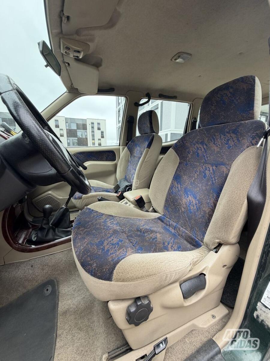 Nissan Terrano 2002 Viļņa, ar dzinēja tilpumu 2.70 L un nobraukumu 113 tūkst. km par 3500 €, foto 13 vietnē AUTOMOTO.COM.LV