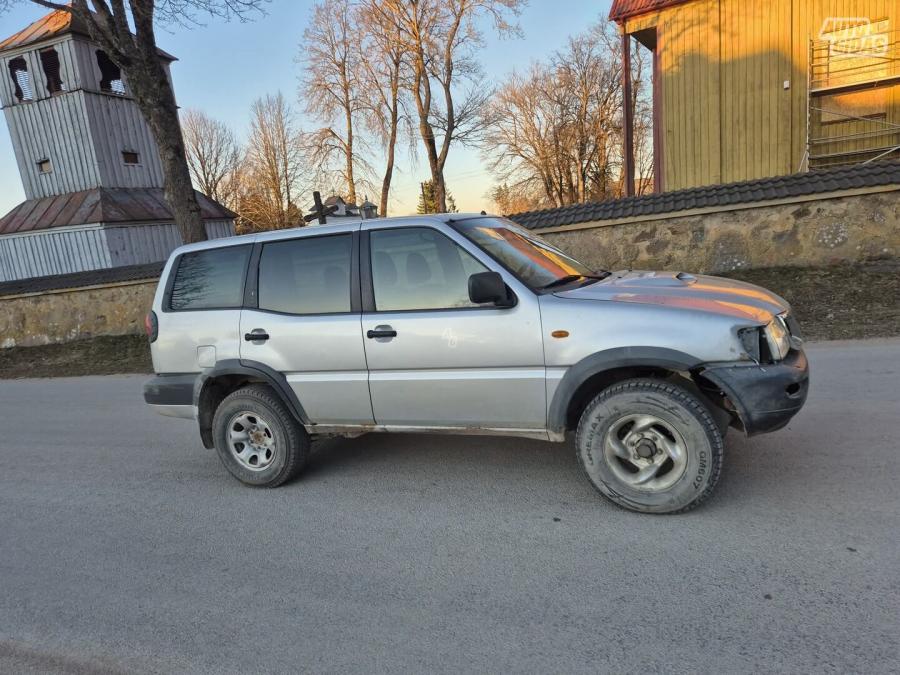 Nissan Terrano 2004 in Kelme, with an engine capacity of 3.00 L and mileage of 3000 thousand km for 1000 €, photo 3 on AUTOMOTO.COM.LV