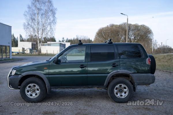Nissan Terrano 2004 in Valga, with an engine capacity of 2.70 L and mileage of 275 thousand km for 2690 €, photo 4 on AUTOMOTO.COM.LV