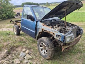 Zaļš Nissan Terrano 1999 Raseiniai, ar dzinēja tilpumu 2.70 L un nobraukumu 230 tūkst. km par 550 €, foto 5 vietnē AUTOMOTO.COM.LV