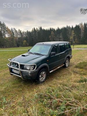 Green Nissan Terrano 2004 in Cesis, with an engine capacity of 3.00 L and mileage of 305 thousand km for 3000 €, photo  on AUTOMOTO.COM.LV
