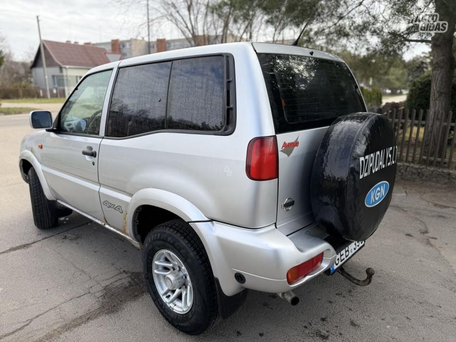 Grey Nissan Terrano 1998 in Kaunas, with an engine capacity of 2.40 L and mileage of 250 thousand km for 1800 €, photo 7 on AUTOMOTO.COM.LV
