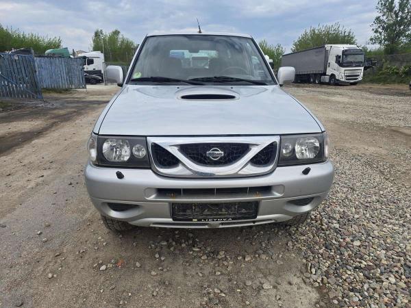 Pelēks Nissan Terrano 2002 Viļņa, ar dzinēja tilpumu 2.66 L un nobraukumu 423 tūkst. km par 1100 €, foto 6 vietnē AUTOMOTO.COM.LV