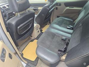 Pelēks Nissan Terrano 2003 Viļņa, ar dzinēja tilpumu 2.95 L un nobraukumu 290 tūkst. km par 1800 €, foto 11 vietnē AUTOMOTO.COM.LV