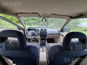 Черный Ниссан Terrano II 2000 в Краслава, объемом двигателя 2.70 л и пробегом 338 тыс. км за 1100 €, фото 6 на AUTOMOTO.COM.LV