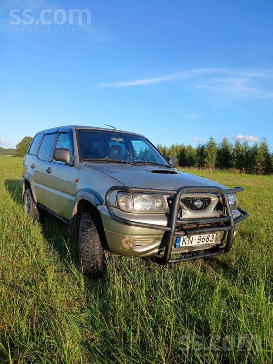 Brown Nissan Terrano II 2002 in Valka, with an engine capacity of 2.70 L and mileage of 0 thousand km for 3100 €, photo 1 on AUTOMOTO.COM.LV