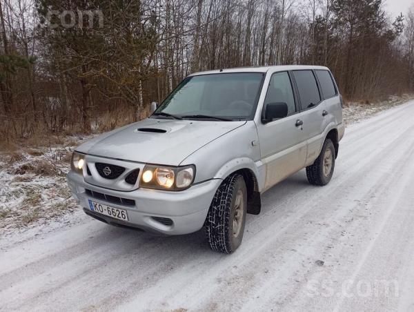 Nissan Terrano II 2002 Rēzekne, ar dzinēja tilpumu 2.70 L un nobraukumu 330 tūkst. km par 2390 €, foto 2 vietnē AUTOMOTO.COM.LV