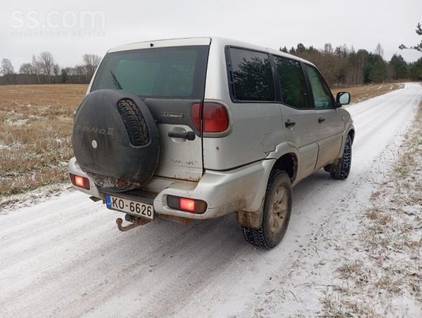 Nissan Terrano II 2002 Rēzekne, ar dzinēja tilpumu 2.70 L un nobraukumu 330 tūkst. km par 2390 €, foto 5 vietnē AUTOMOTO.COM.LV