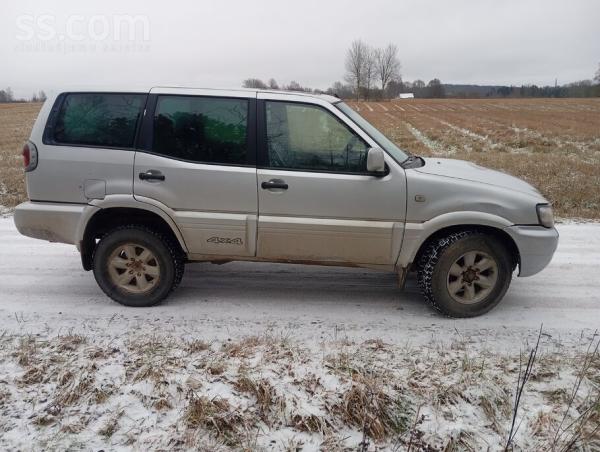 Nissan Terrano II 2002 Rēzekne, ar dzinēja tilpumu 2.70 L un nobraukumu 330 tūkst. km par 2390 €, foto 6 vietnē AUTOMOTO.COM.LV