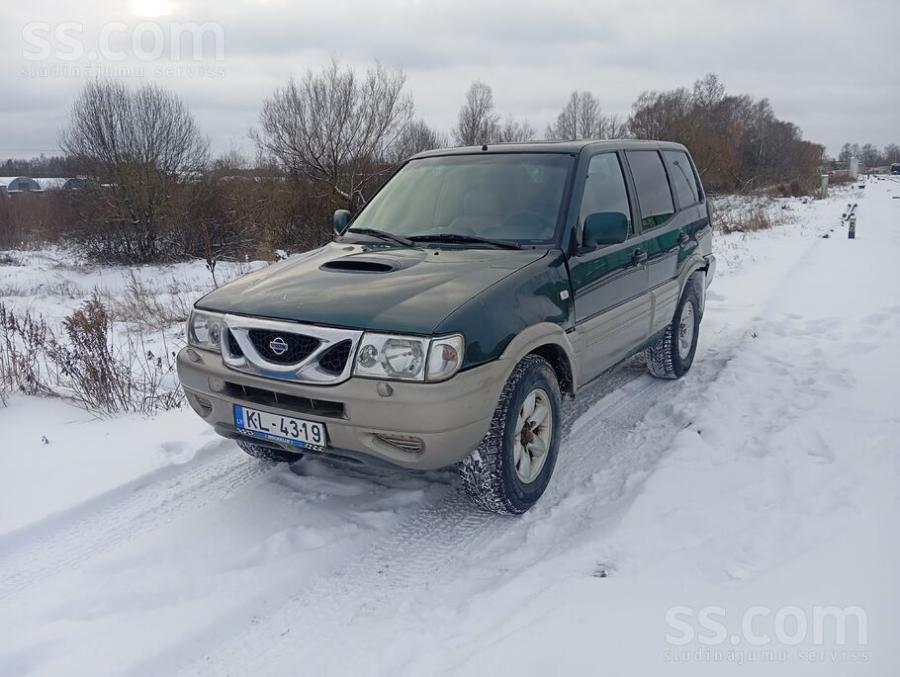 Зеленый Ниссан Terrano II 2001 в Резекне, объемом двигателя 2.70 л и пробегом 238 тыс. км за 1340 €, фото 6 на AUTOMOTO.COM.LV