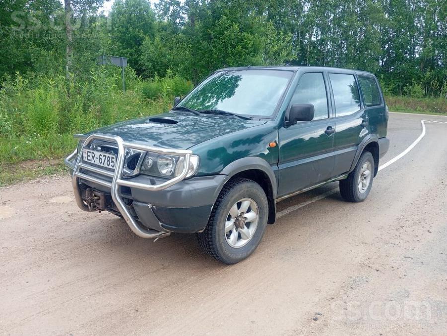 Zaļš Nissan Terrano II 2003 Rēzekne, ar dzinēja tilpumu 2.70 L un nobraukumu 265 tūkst. km par 1990 €, foto 3 vietnē AUTOMOTO.COM.LV