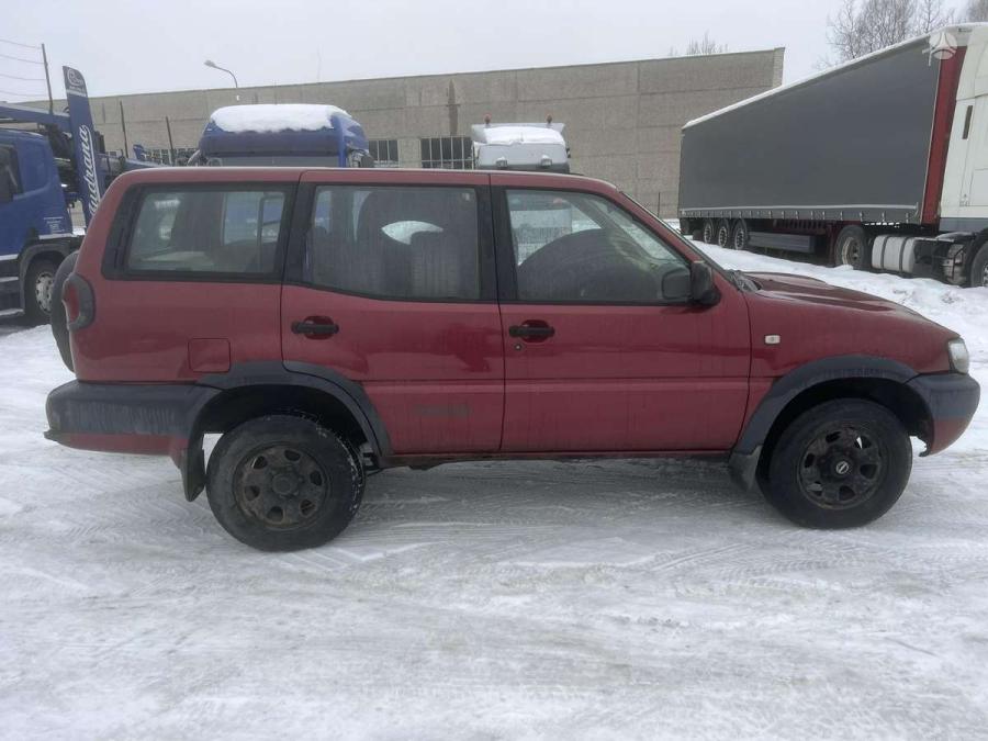 Sarkans Nissan Terrano 2001 Kauņa, ar dzinēja tilpumu 2.70 L un nobraukumu 316 tūkst. km par 1700 €, foto 3 vietnē AUTOMOTO.COM.LV