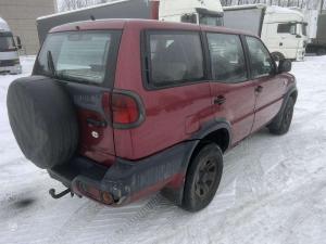 Sarkans Nissan Terrano 2001 Kauņa, ar dzinēja tilpumu 2.70 L un nobraukumu 316 tūkst. km par 1700 €, foto 4 vietnē AUTOMOTO.COM.LV