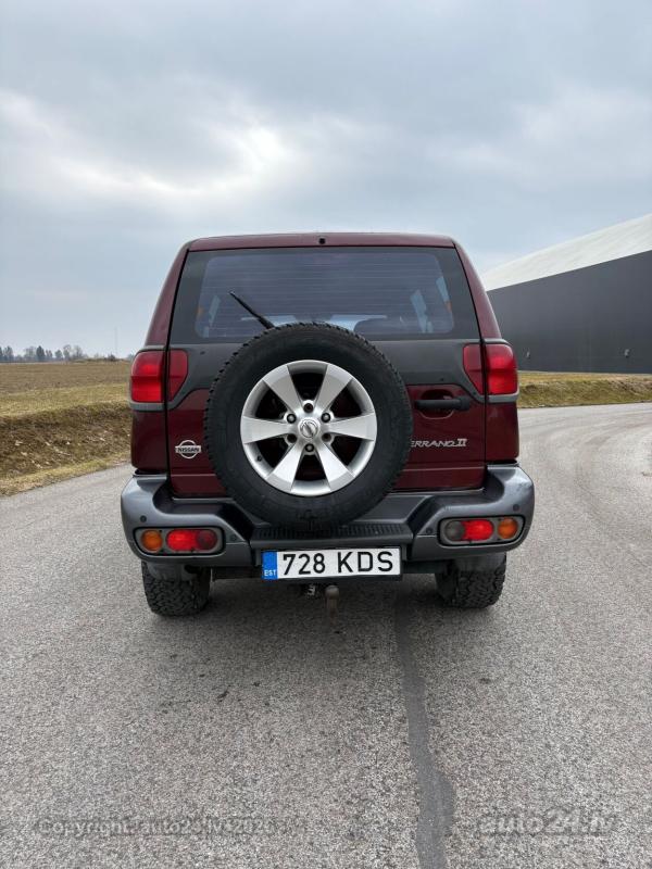 Sarkans Nissan Terrano 2005 Rakvere, ar dzinēja tilpumu 2.70 L un nobraukumu 426 tūkst. km par 4900 €, foto 7 vietnē AUTOMOTO.COM.LV