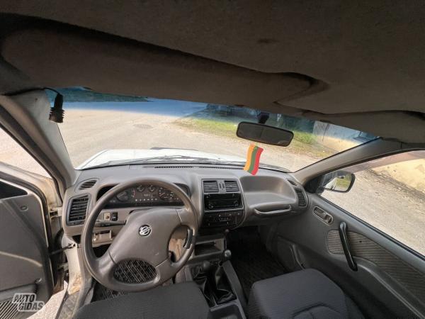 Nissan Terrano 1994 Viļņa vietnē Balts Nissan Terrano 1994 Viļņa, ar dzinēja tilpumu 2.70 L un nobraukumu 311 tūkst. km par 2650 €, foto 11 vietnē AUTOMOTO.COM.LV