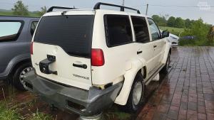 Balts Nissan Terrano 1995 Plungė, ar dzinēja tilpumu 2.40 L un nobraukumu 230 tūkst. km par 1000 €, foto 4 vietnē AUTOMOTO.COM.LV
