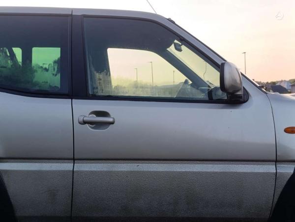 Dzeltens Nissan Terrano 2002 Nemenčinė, ar dzinēja tilpumu 2.95 L un nobraukumu 149 tūkst. km par 2400 €, foto 7 vietnē AUTOMOTO.COM.LV