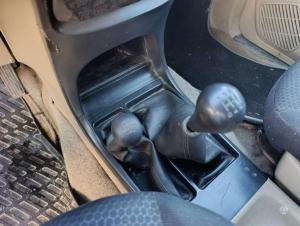Dzeltens Nissan Terrano 2002 Nemenčinė, ar dzinēja tilpumu 2.95 L un nobraukumu 149 tūkst. km par 2400 €, foto 16 vietnē AUTOMOTO.COM.LV