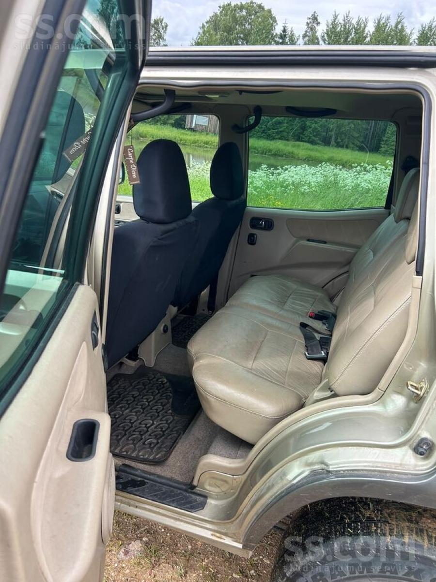 Dzeltens Nissan Terrano 2003 Cēsis, ar dzinēja tilpumu 3.00 L un nobraukumu 179 tūkst. km par 2250 €, foto 10 vietnē AUTOMOTO.COM.LV