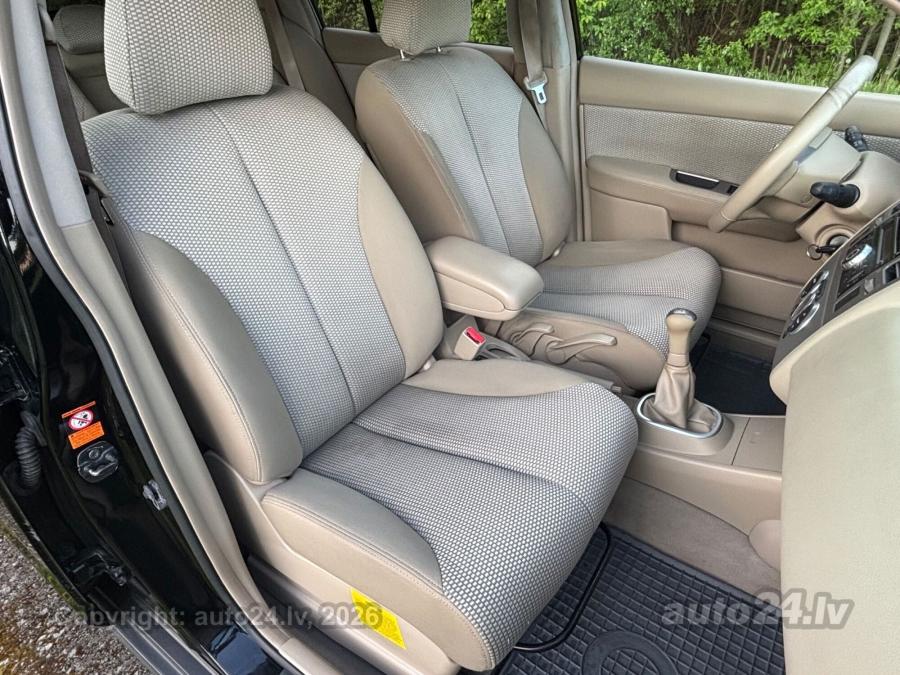 Melns Nissan TIIDA 2008 Tallina, ar dzinēja tilpumu 1.60 L un nobraukumu 154 tūkst. km par 1999 €, foto 12 vietnē AUTOMOTO.COM.LV
