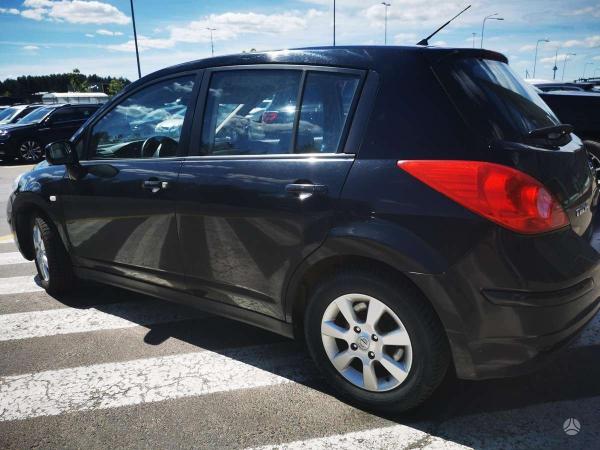 Melns Nissan TIIDA 2008 Viļņa, ar dzinēja tilpumu 1.46 L un nobraukumu 235 tūkst. km par 2550 €, foto 3 vietnē AUTOMOTO.COM.LV