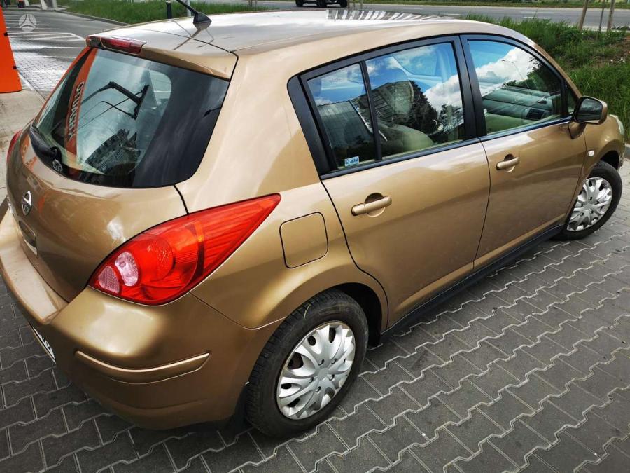 Brūns Nissan TIIDA 2008 Viļņa, ar dzinēja tilpumu 1.60 L un nobraukumu 145 tūkst. km par 2950 €, foto 5 vietnē AUTOMOTO.COM.LV