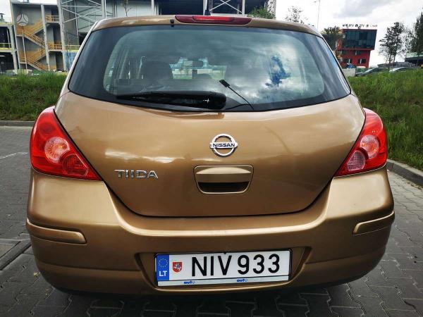 Brūns Nissan TIIDA 2008 Viļņa, ar dzinēja tilpumu 1.60 L un nobraukumu 145 tūkst. km par 2950 €, foto 8 vietnē AUTOMOTO.COM.LV