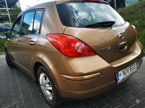 Brūns Nissan TIIDA 2008 Viļņa, ar dzinēja tilpumu 1.60 L un nobraukumu 145 tūkst. km par 2950 €, foto 9 vietnē AUTOMOTO.COM.LV