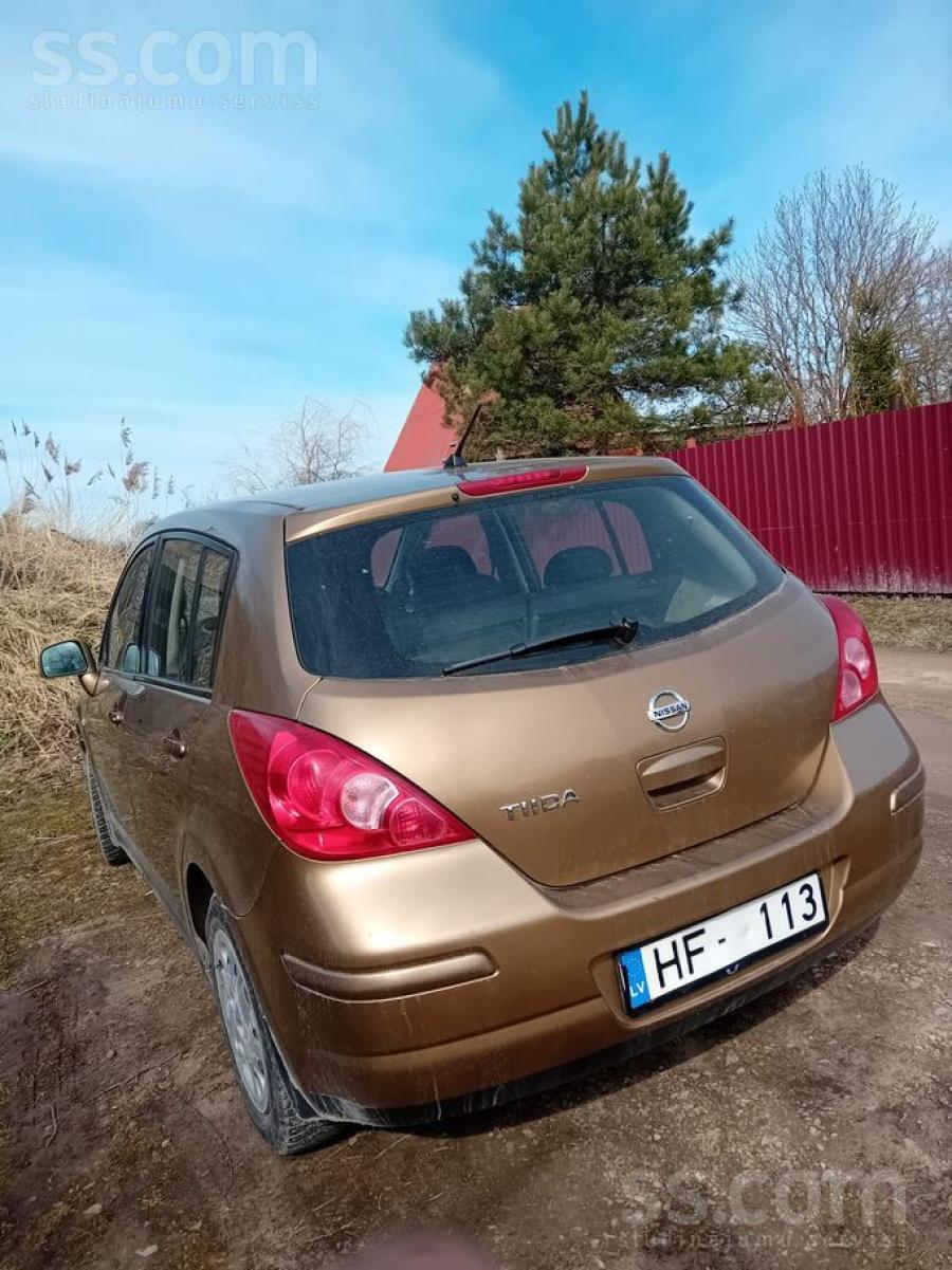 Brown Nissan TIIDA 2008 in Jelgava, with an engine capacity of 1.50 L and mileage of 230 thousand km for 1600 €, photo 5 on AUTOMOTO.COM.LV