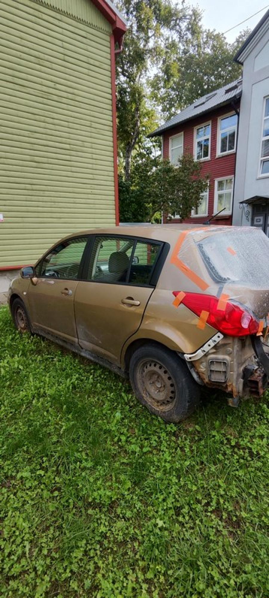 Brūns Nissan TIIDA 2008 Tallina, ar dzinēja tilpumu 0.00 L un nobraukumu 213 tūkst. km par 400 €, foto 12 vietnē AUTOMOTO.COM.LV