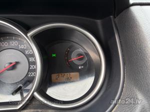 Коричневый Ниссан Тиида 2008 в Таллин, объемом двигателя 1.60 л и пробегом 197 тыс. км за 1999 €, фото 16 на AUTOMOTO.COM.LV
