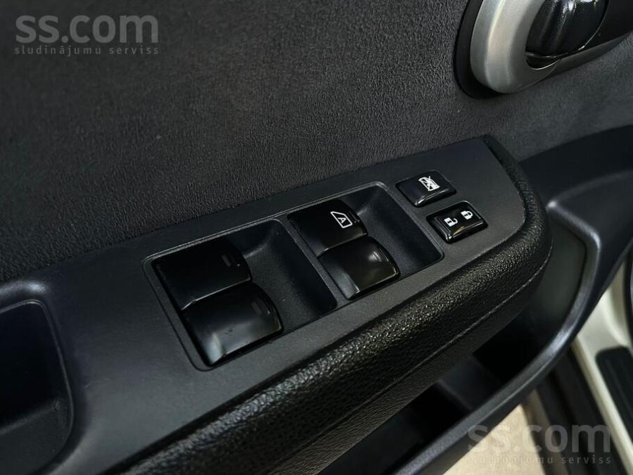 Zaļš Nissan TIIDA 2008 Rīga, ar dzinēja tilpumu 1.60 L un nobraukumu 0 tūkst. km par 1999 €, foto 13 vietnē AUTOMOTO.COM.LV