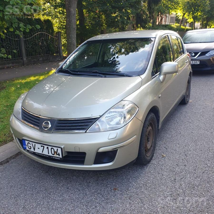 Pelēks Nissan TIIDA 2007 Rīga, ar dzinēja tilpumu 1.60 L un nobraukumu 226 tūkst. km par 1200 €, foto 1 vietnē AUTOMOTO.COM.LV