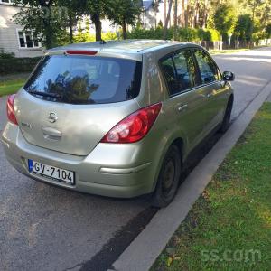 Pelēks Nissan TIIDA 2007 Rīga, ar dzinēja tilpumu 1.60 L un nobraukumu 226 tūkst. km par 1200 €, foto 4 vietnē AUTOMOTO.COM.LV