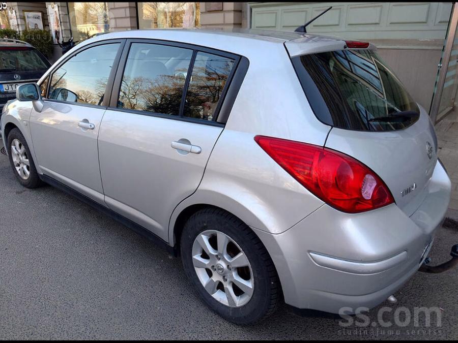 Grey Nissan TIIDA 2008 in Riga, with an engine capacity of 1.60 L and mileage of 270 thousand km for 1500 €, photo 7 on AUTOMOTO.COM.LV