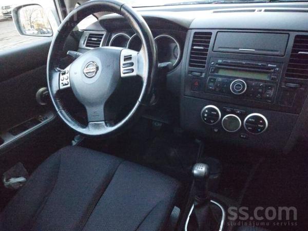 Grey Nissan TIIDA 2008 in Riga, with an engine capacity of 1.60 L and mileage of 270 thousand km for 1500 €, photo 10 on AUTOMOTO.COM.LV