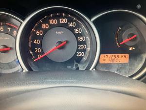 Grey Nissan TIIDA 2008 in Prienai, with an engine capacity of 1.80 L and mileage of 171 thousand km for 1999 €, photo 14 on AUTOMOTO.COM.LV
