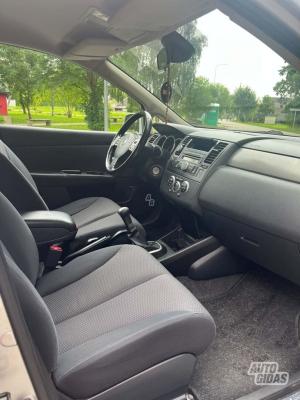 Pelēks Nissan TIIDA 2008 Kretinga, ar dzinēja tilpumu 1.60 L un nobraukumu 197 tūkst. km par 2700 €, foto 4 vietnē AUTOMOTO.COM.LV