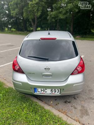 Pelēks Nissan TIIDA 2008 Kretinga, ar dzinēja tilpumu 1.60 L un nobraukumu 197 tūkst. km par 2700 €, foto 7 vietnē AUTOMOTO.COM.LV
