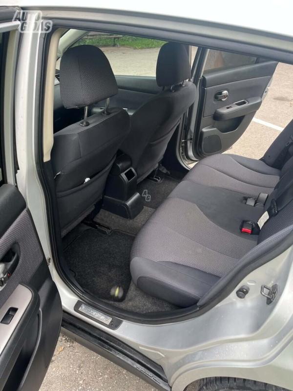 Pelēks Nissan TIIDA 2008 Kretinga, ar dzinēja tilpumu 1.60 L un nobraukumu 197 tūkst. km par 2700 €, foto 7 vietnē AUTOMOTO.COM.LV
