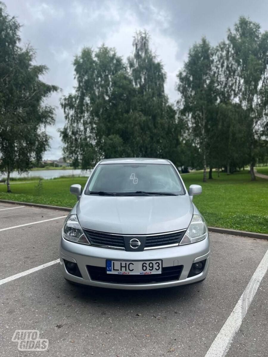 Grey Nissan TIIDA 2008 in Kretinga, with an engine capacity of 1.60 L and mileage of 197 thousand km for 2700 €, photo 3 on AUTOMOTO.COM.LV