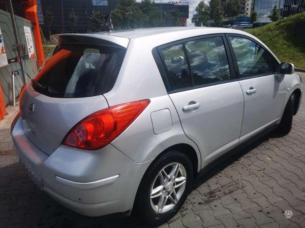 Grey Nissan TIIDA 2009 in Vilnius, with an engine capacity of 1.60 L and mileage of 144 thousand km for 3448 €, photo 6 on AUTOMOTO.COM.LV