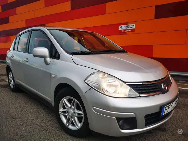 Grey Nissan TIIDA 2009 in Vilnius, with an engine capacity of 1.60 L and mileage of 144 thousand km for 3448 €, photo 9 on AUTOMOTO.COM.LV